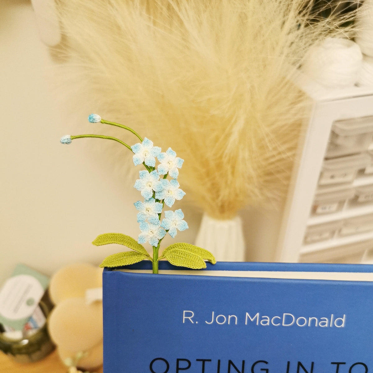 Microcrochet Forget Me Not Bookmark – Itty Bitty Handmade